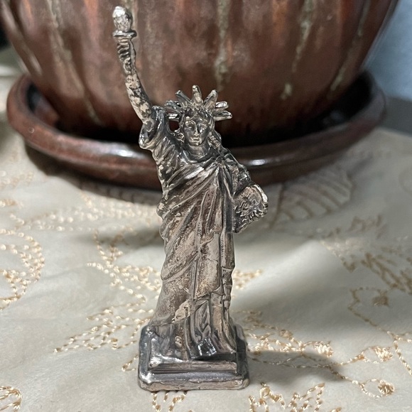 Accents | Vtg Statue Of Liberty Pewter Brassmetal Mini Small Travel ...
